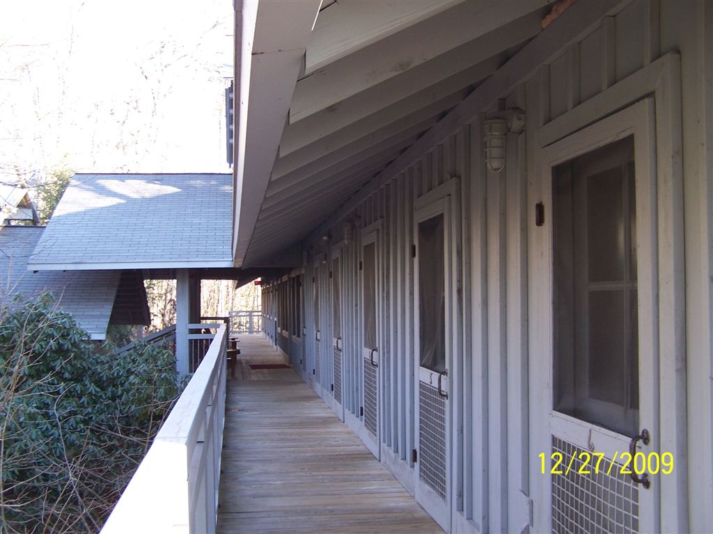 Amicalola Falls and Len Foote Hike Inn